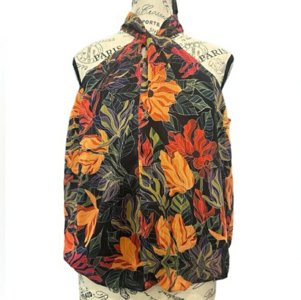 Ciebon | Tops | Ciebon Gisele Twist Neck Halter Sidenote Blouse Size M ...